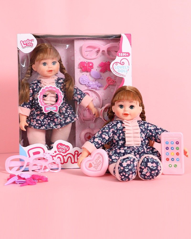 Bonnie Girl Toy Daraghmeh